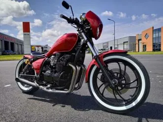 Yamaha Maxim 650 Bobber