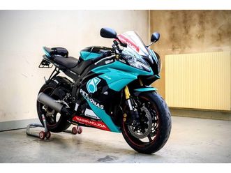 Installing My NEW Yamaha R6 Livery! (Petronas Yamaha #46), 55% OFF