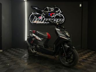 AKT akt-dynamic-r-2017-recibo-tu-vehiculo-en-parte-de-pago ...