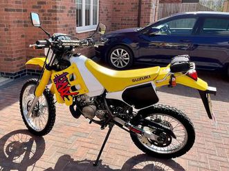 SUZUKI suzuki-ts125r Used - the parking motorcycles
