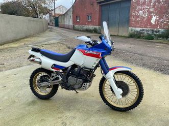 HONDA honda-dominator-650-rally-santarem occasion - Le Parking