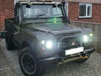 LAND ROVER DEFENDER land-rover-defender-100-inch-galvernised-chassis ...