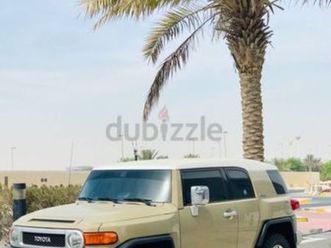 TOYOTA FJ CRUISER gcc-fj-cruiser-quick-sand-military-color-dual-tank ...