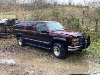 CHEVROLET SUBURBAN gmc-suburban-6-5l-turbo-diesel Used - the parking