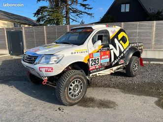 TOYOTA HILUX toyota-hilux-overdrive-rallye-raid Used - the parking