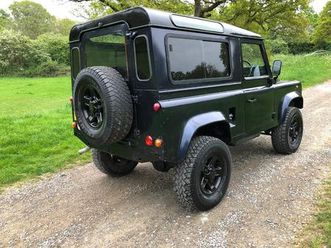 LAND ROVER DEFENDER land-rover-defender-200tdi-galvanised-chassis-nut ...