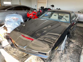 PONTIAC FIREBIRD knight-rider-kitt-t-tops-1982-pontiac-trans-am ...