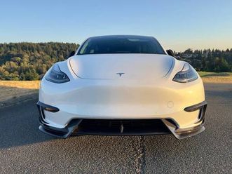 TESLA MODEL Y 2022-tesla-model-y-performance-with-custom-carbon-fiber ...