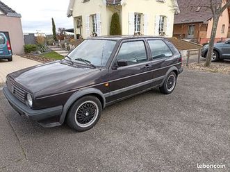 VOLKSWAGEN GOLF volkswagen-golf-2-serie-limitee-moda-95000km-1er-main ...