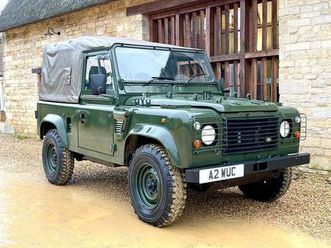 LAND ROVER DEFENDER 2021-land-rover-defender-wolf-300tdi-soft-top-na ...