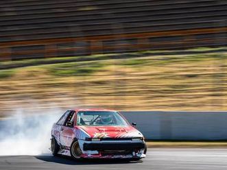 TOYOTA COROLLA toyota-corolla-ae86-beams-swap Used - the parking