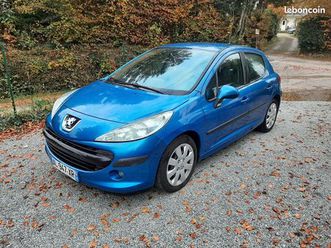 PEUGEOT 207 peugeot-207-1-6-hdi-90-cv-pack-blue-lion-active occasion ...