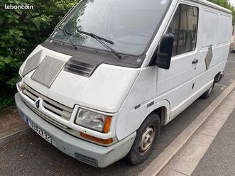 RENAULT TRAFIC trafic-2-2-t1100 occasion - Le Parking