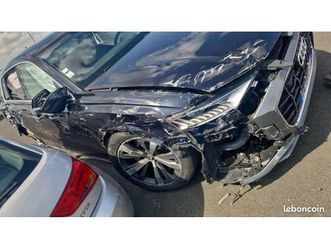 AUDI Q8 audi-q8-tdi-avus-s-line-accidente-leger occasion - Le Parking