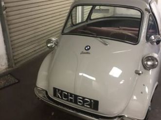 BMW ISETTA bmw-isetta-bubble-window-the-very-rare-car-made-in-germany ...