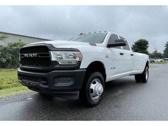 RAM TRUCKS RAM 3500 2020-ram-3500-4x4-heavy-duty-crew-cab-dually Used ...