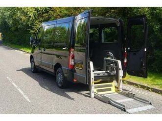 RENAULT MASTER 2015-renault-master-wheelchair-accessible-disabled ...