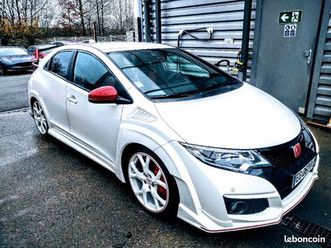 HONDA CIVIC honda-civic-type-r-fk2-white-edition Used - the parking