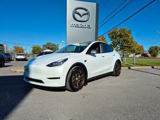 TESLA MODEL Y 2021-tesla-model-y-long-range-awd-8-mags-et-pneus-hiver ...