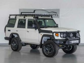 TOYOTA LAND CRUISER SW 2024-toyota-land-cruiser-76-4-5d-4d-lx-v8 ...