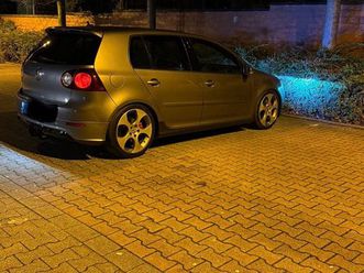 VOLKSWAGEN GOLF volkswagen-golf-5-gti-dsg-getriebe-r32-optik-top ...
